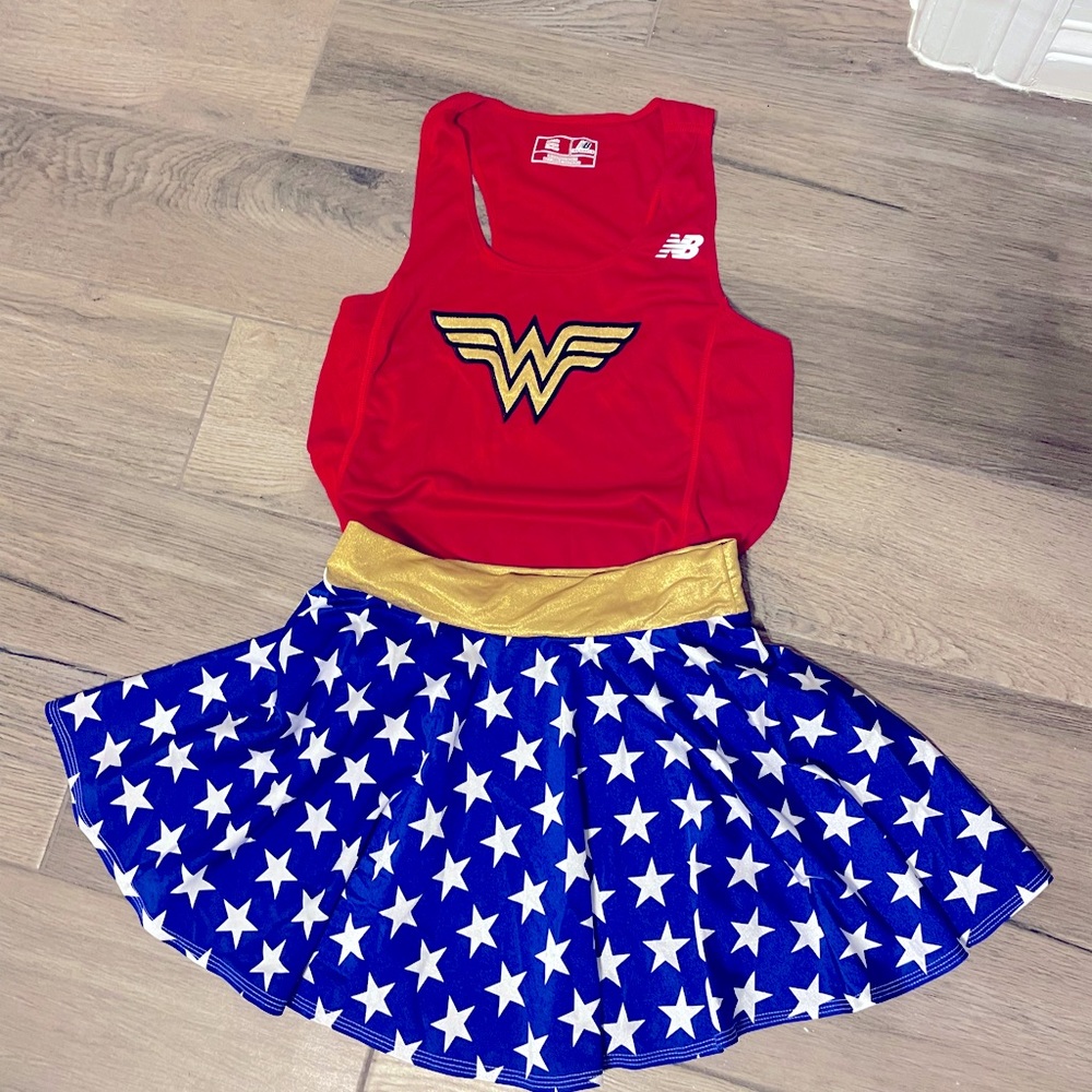 Wonder Woman Running Skirt And Top - Gem